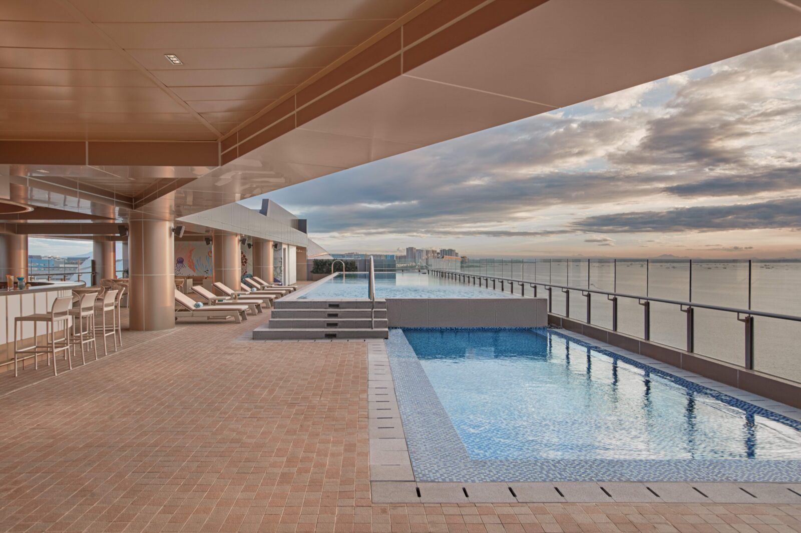 Lanson Place: Personal Hotels & Residences